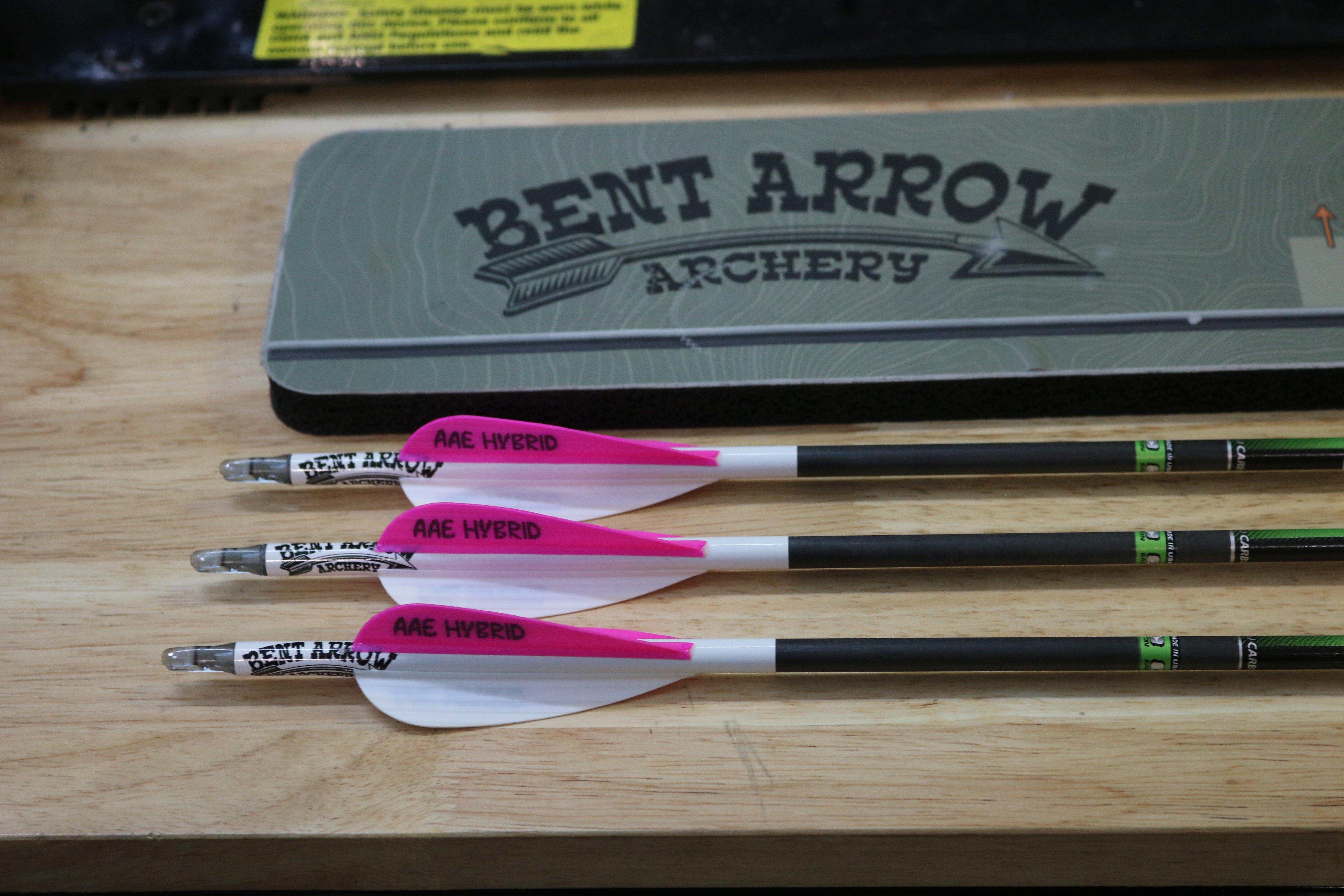 Deluxe Axis Match 5mm Custom Made Hand Fletched Match Grade 12 arrows ...
